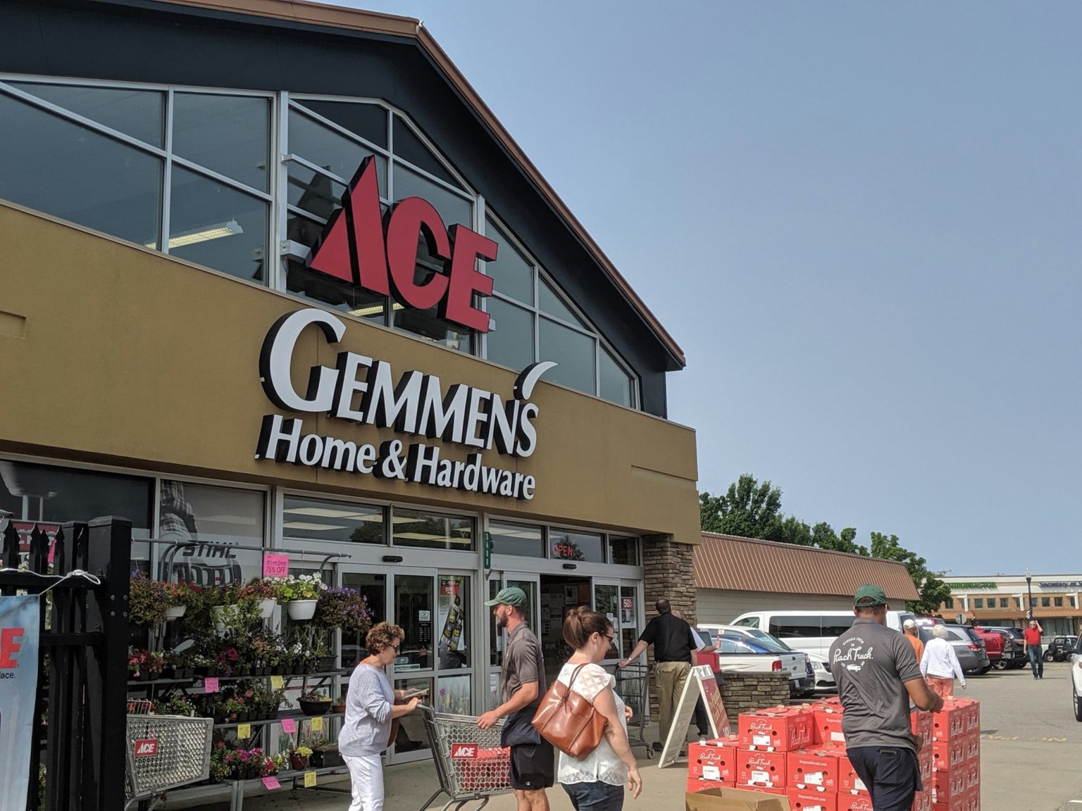 Ace Hardware Honors Two Retailers with “Coolest Hardware Store” Award ...